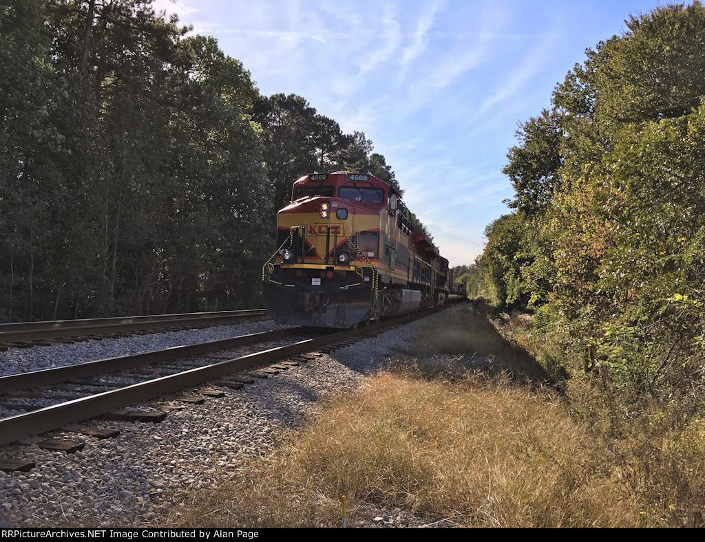 KCS AC44CW 4589 and ES44AC 4686